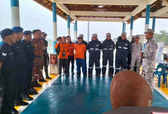 APMM teruskan SAR nelayan Indonesia hilang di perairan Labuan | Astro Awani