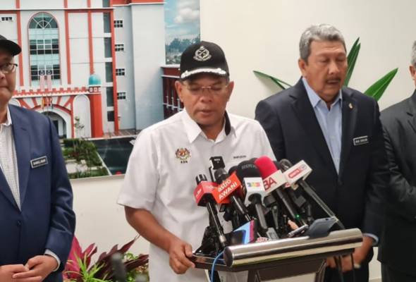 Wartawan Pakistan hilang telah dihantar pulang - Saifuddin | Astro Awani