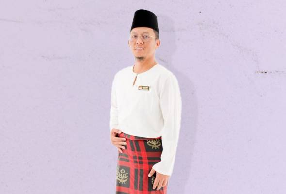 Presiden UMNO perlu dicabar bagi menentukan keabsahan - Mohd Faizal | Astro Awani