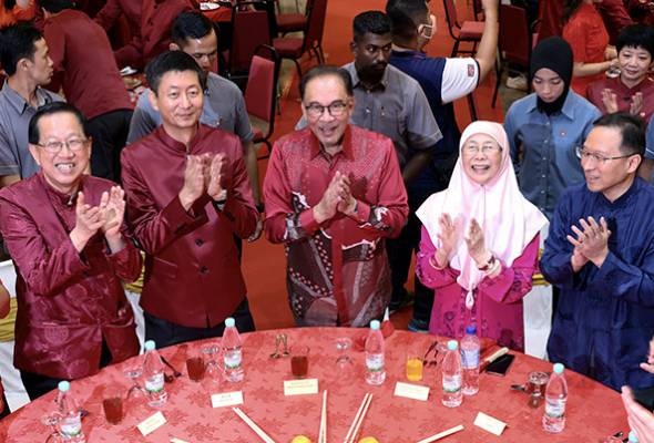 MA63: Unity Govt delivers large part of agreement's content - PM Anwar ...