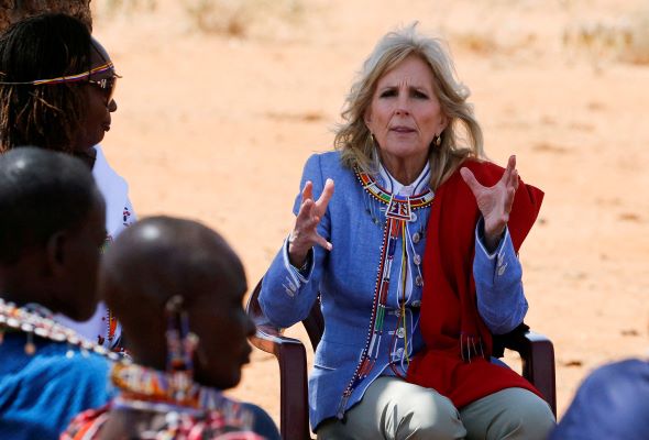 Yes Joe Biden Plans To Run For President Again Wife Jill Says Astro Awani