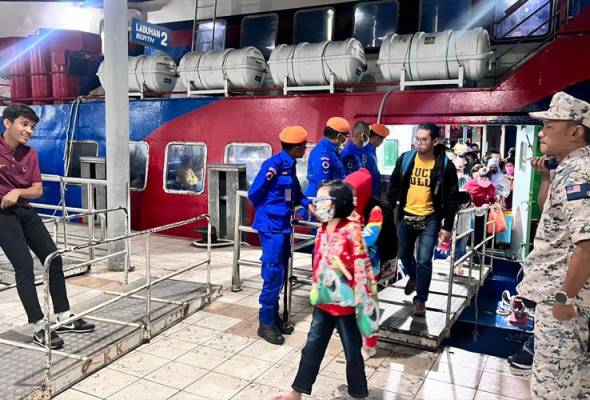 Feri Langkawi-Kuala Kedah terkandas, 511 penumpang berjaya diselamatkan ...