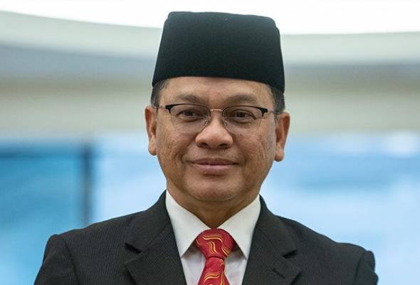 Special committee set up to print, distribute Quran worldwide | AWANI ... Special committee set up to print, distribute Quran worldwide | AWANI ...