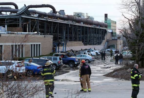 14 cedera dalam letupan di kilang logam Ohio | Astro Awani