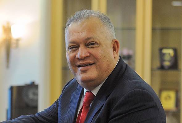 Mohamad Salim dilantik pengerusi MCMC baharu | Astro Awani