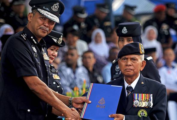 Carian mengenai topik pasukan-polis-hutan | Astro Awani