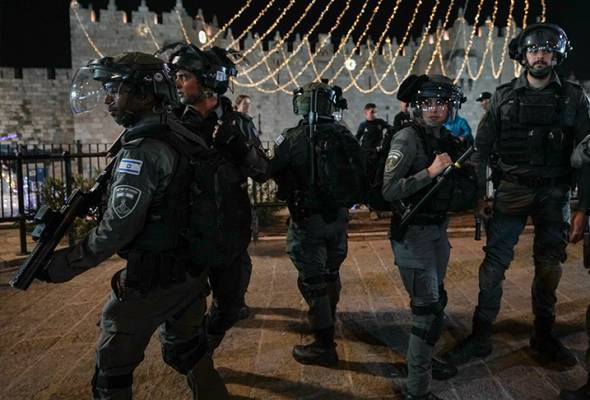 Dua rakyat Palestin ditembak di Tebing Barat | Astro Awani