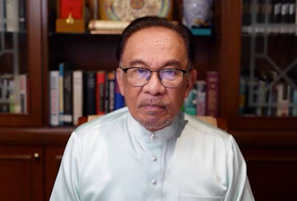 Anwar announces the establishment of Malaysia Centre For 4IR | AWANI ...