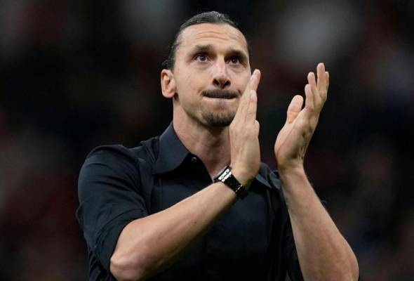 Zlatan Ibrahimovic bersara pada usia 41 tahun | Astro Awani Zlatan Ibrahimovic bersara pada usia 41 tahun | Astro Awani