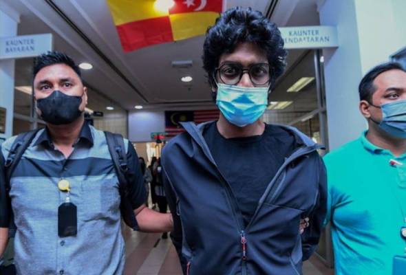 Suami Siti Nuramira didenda RM16,000 buat video jelik | Astro Awani