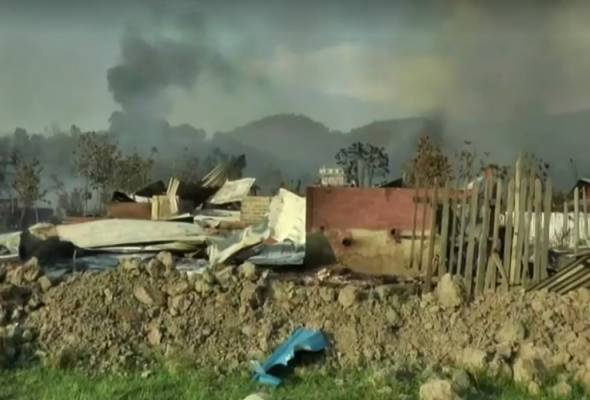 Indian Women Set Fire To House Of Suspect As Manipur Sex Assault Case Triggers Outrage Astro Awani