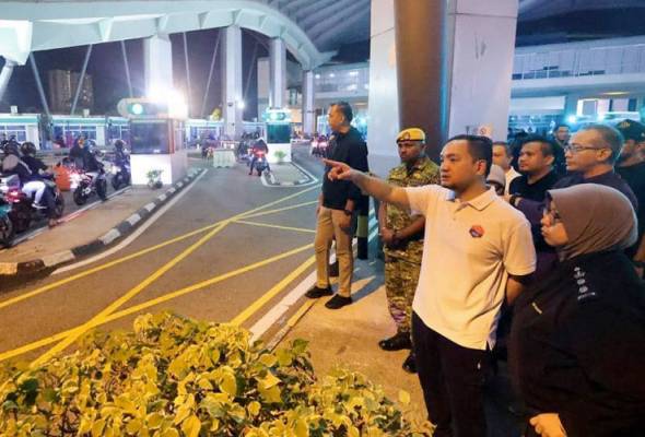 Pengoperasian CIQ BSI, KSAB semakin cekap - MB Johor | Astro Awani