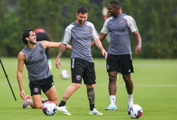 Soccer - Messi surprises team mate in group chat ahead of grand ...