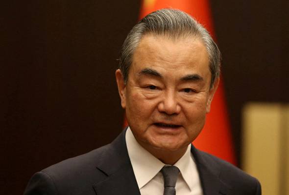 Wang Yi adakan pertemuan dengan rakan sejawatan dari Britain | Astro Awani