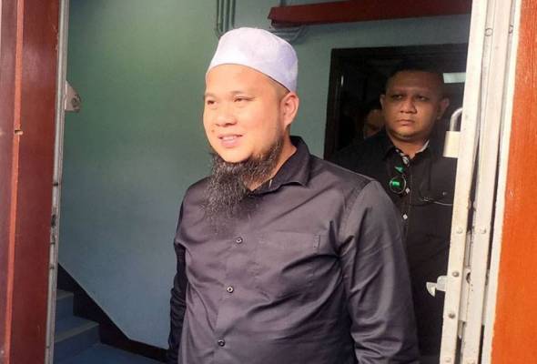 Kes Ebit Lew: Sistem perisian gagal kenal pasti mesej dipadam | Astro Awani