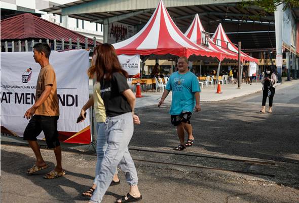 PRN: Lima negeri catat peratusan keluar mengundi lebih 60 peratus setakat 4 petang | Astro Awani