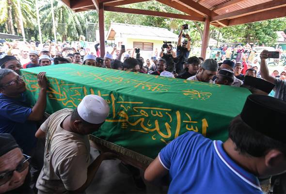 Elmina plane crash: Wait is over for family members, all remains ...