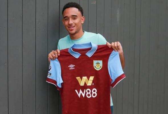 Bintang B-20 England taruhan Burnley | Astro Awani