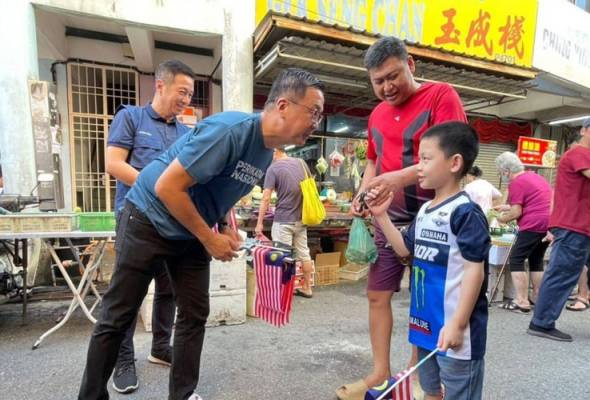 Gerakan alu-alukan MUDA sertai PN | Astro Awani