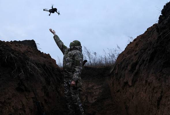 Human-machine teams driven by AI are about to reshape warfare | AWANI ...