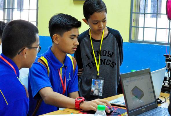 RMK12: Kurikulum STEM baharu diperkenal, persediaan pelajar kuasai 4IR ...