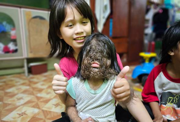 Menangis dan demam bila dicukur, ibu mimpi Missclyen dimandi atas ...