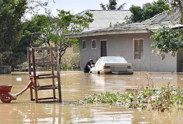 Banjir Bukit Changgang: 'Tiada hujan, tiba-tiba banjir' - Mangsa ...