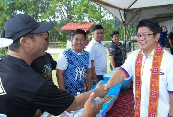 'Tiada perbincangan bawa masuk pelarian perang Palestin' - Ewon | Astro ...