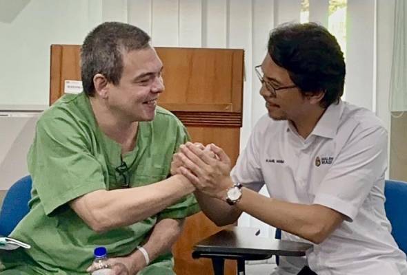 Kamil Munim bertemu Yasin di Hospital Bahagia | Astro Awani