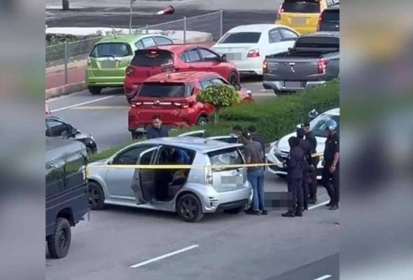 Warga emas usia 70 tahun maut kereta terbabas | Astro Awani