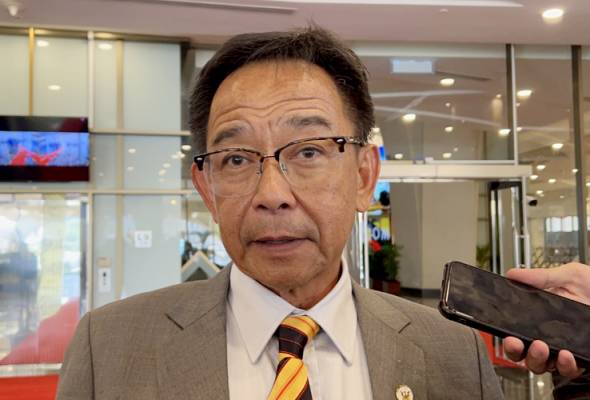 Percepat proses tapisan keselamatan ejen MM2H - Abdul Karim | Astro Awani