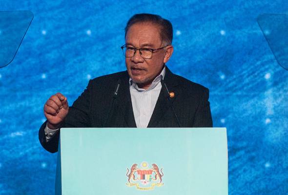 Laporan Interim 1 Kajian SSPA diserah kepada Anwar - JPA | Astro Awani