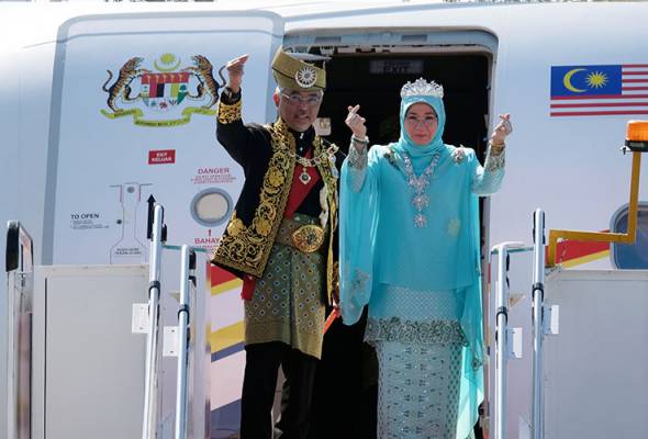 Sending-off ceremony was memorable - Agong | Astro Awani