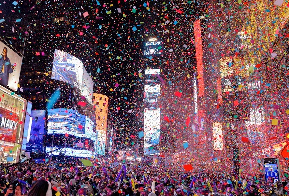 World welcomes 2024 with New Year's fireworks, reflection and a royal ...