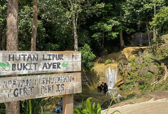 Keindahan alam semula jadi tarikan di Geotapak Eko Rimba Bukit Ayer ...