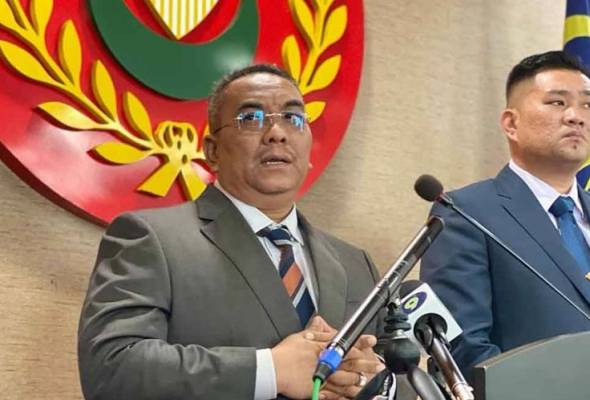 Guna pendakap khas tempah di Jerman untuk baiki paip dasar laut ...