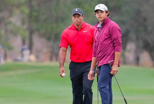 Anak lelaki Tiger Woods, Charlie sasar untuk layak ke acara Jelajah PGA ...