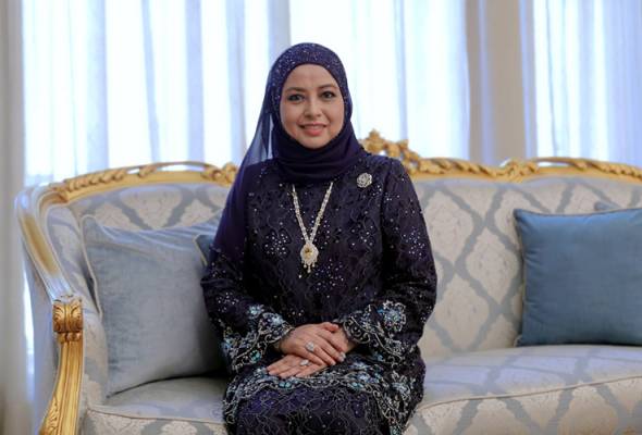 Nukilan menyentuh hati Raja Zarith Sofiah sempena ulang tahun kelahiran ...