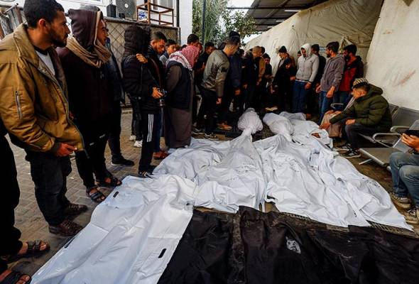 Fighting, fuel shortages knock out Gaza's second-largest hospital ...