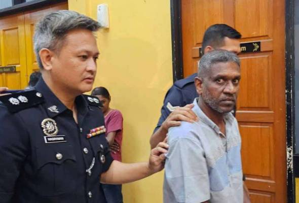 Kelindan lori tidak mengaku tikam adik tiri | Astro Awani