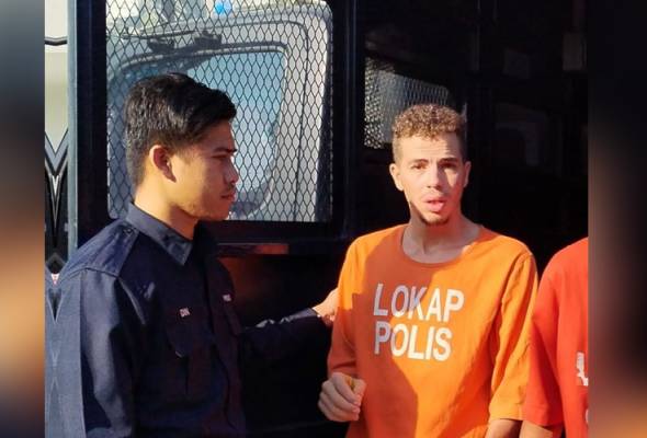 Lelaki Palestin tidak mengaku salah cederakan rakan senegara | Astro Awani