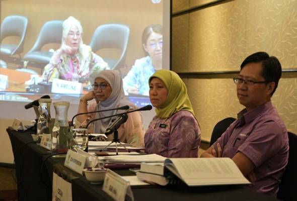 Orang ramai perlu berani lapor kes dera - Nancy | Astro Awani