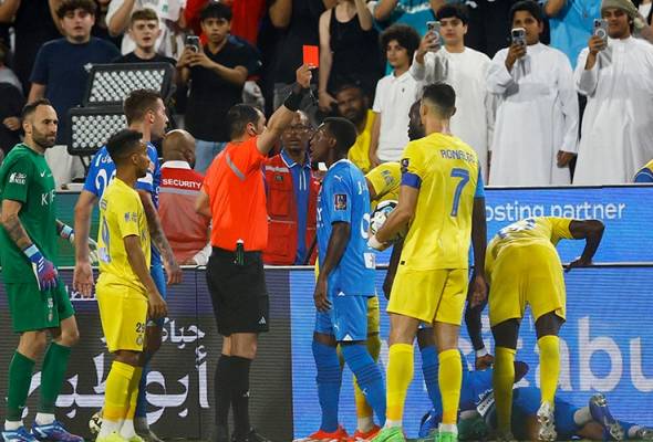 Soccer - Al-Nassr's Ronaldo red-carded as Al-Hilal win Saudi Super Cup semi-final | AWANI ...
