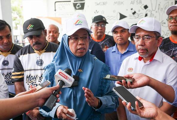 KPKT sasar 70 peratus pembabitan penduduk PPR dalam KOSIS | Astro Awani