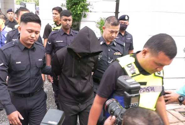 30 hari bicara kes pegawai kanan polis bunuh pelajar | Astro Awani