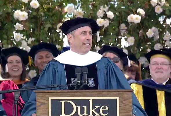 Seinfeld speech at Duke commencement prompts walkout protesting his ...
