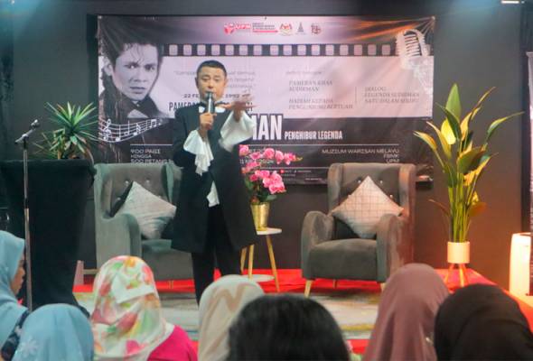 Legasi Sudirman wajar diteruskan - Aznil | Astro Awani