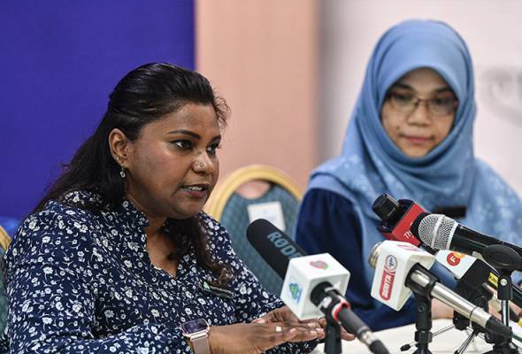 Socso to hold roadshows on SKSSR contribution | AWANI International