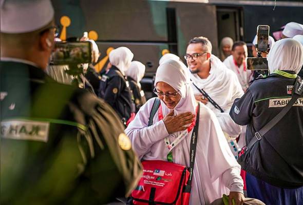 Jemaah haji diminta jaga tanda pengenalan diri semasa di Tanah Suci ...