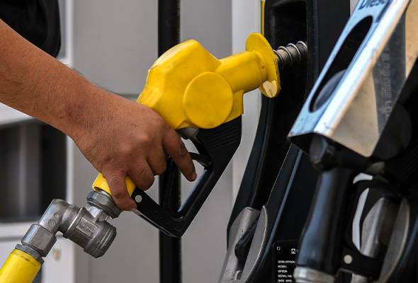 Harga petrol, diesel kekal hingga 5 Jun | Astro Awani